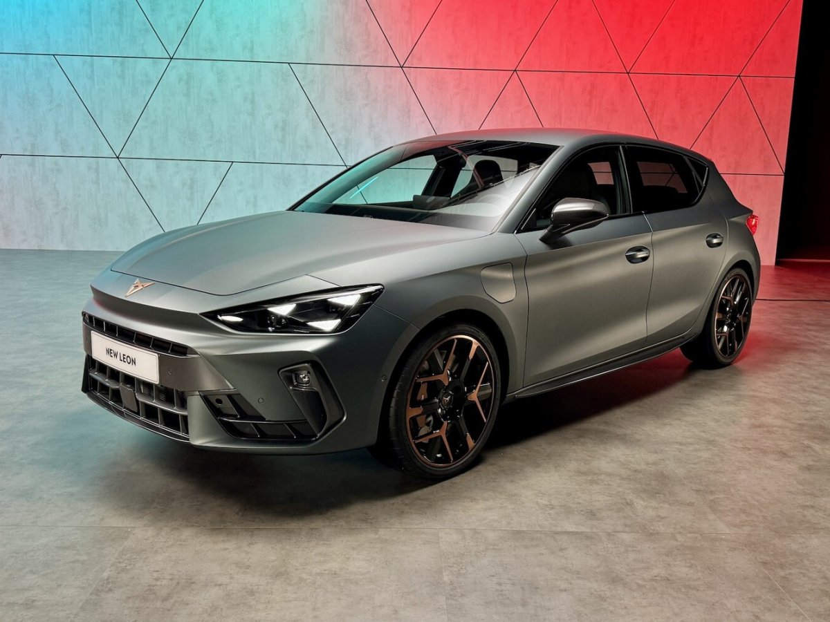 Cupra Leon Facelift 2024: Das kostet der neue Cupra Leon | Autonotizen