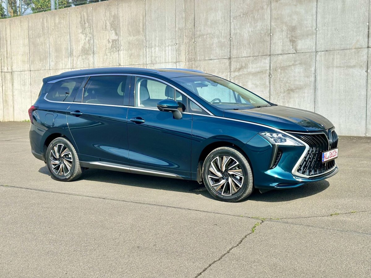 DFM Forthing 4 U-Tour: Siebensitzer zum Sonderpreis | Autonotizen