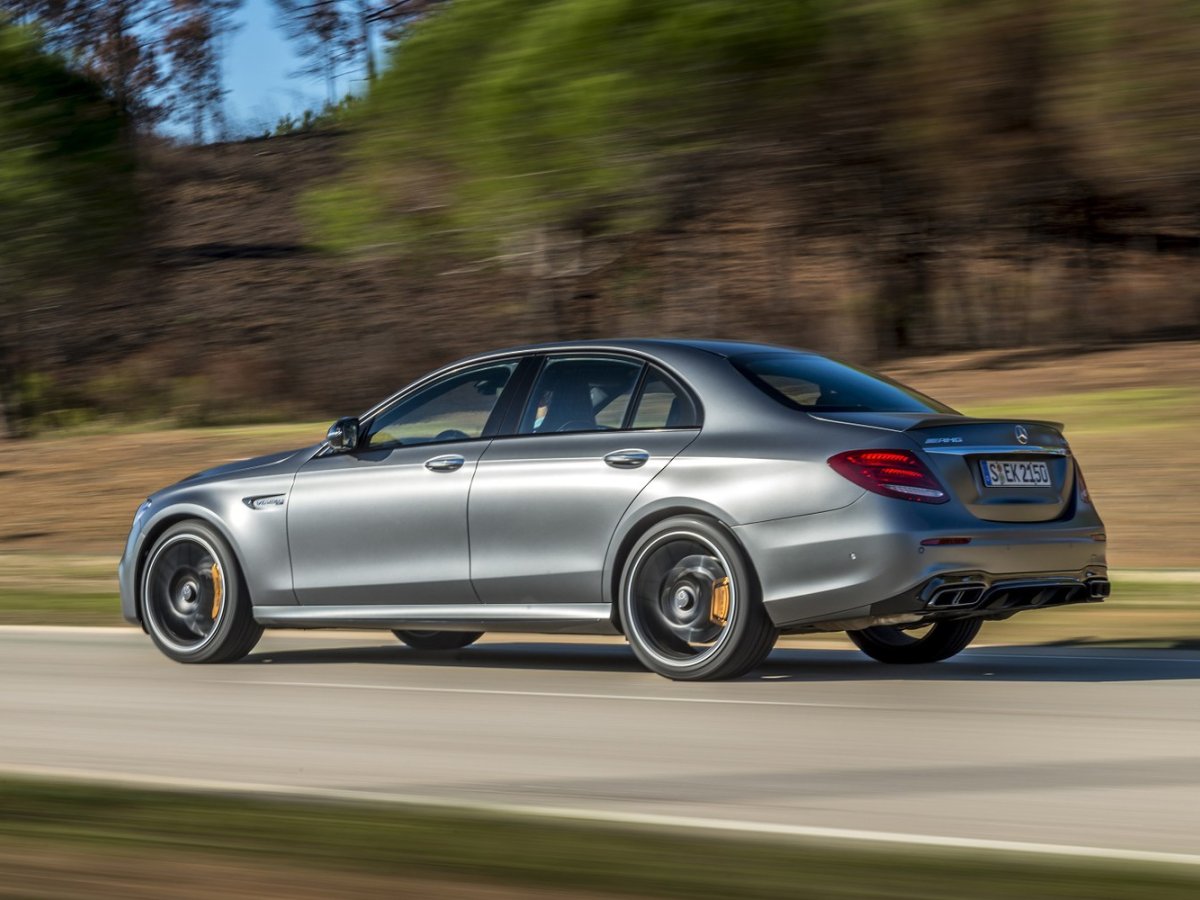 Mercedes amg e63 price store