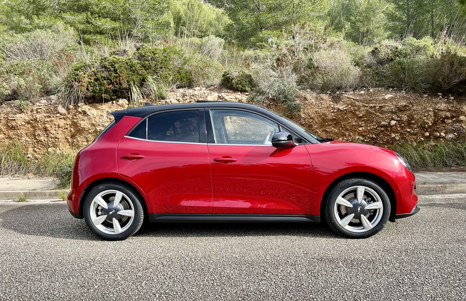 Ora Funky Cat 400 Pro+: Hohes Niveau, auch beim Preis | Autonotizen