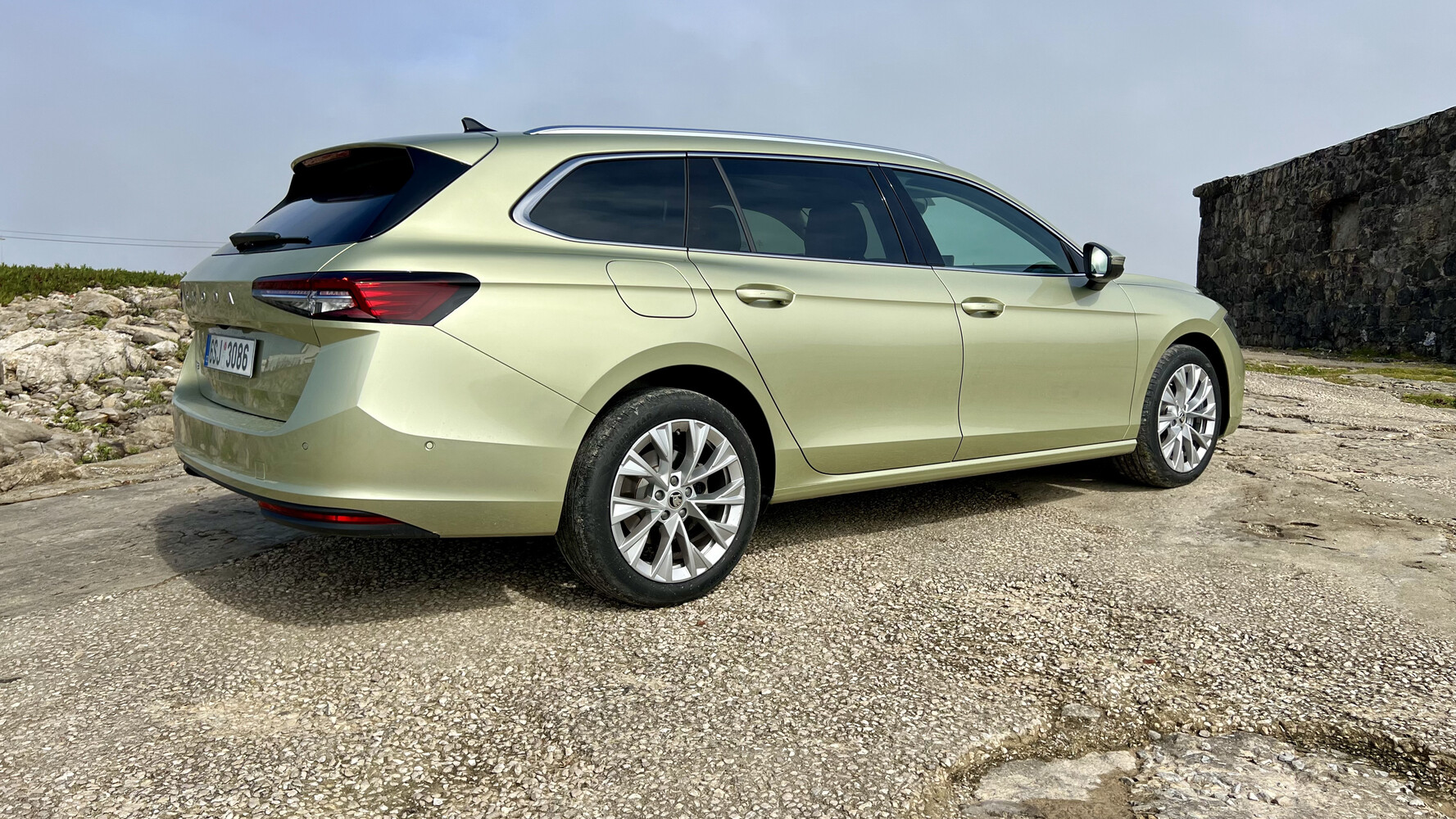 Skoda Superb Combi: Der neue Lieblings-Firmenwagen? | Autonotizen