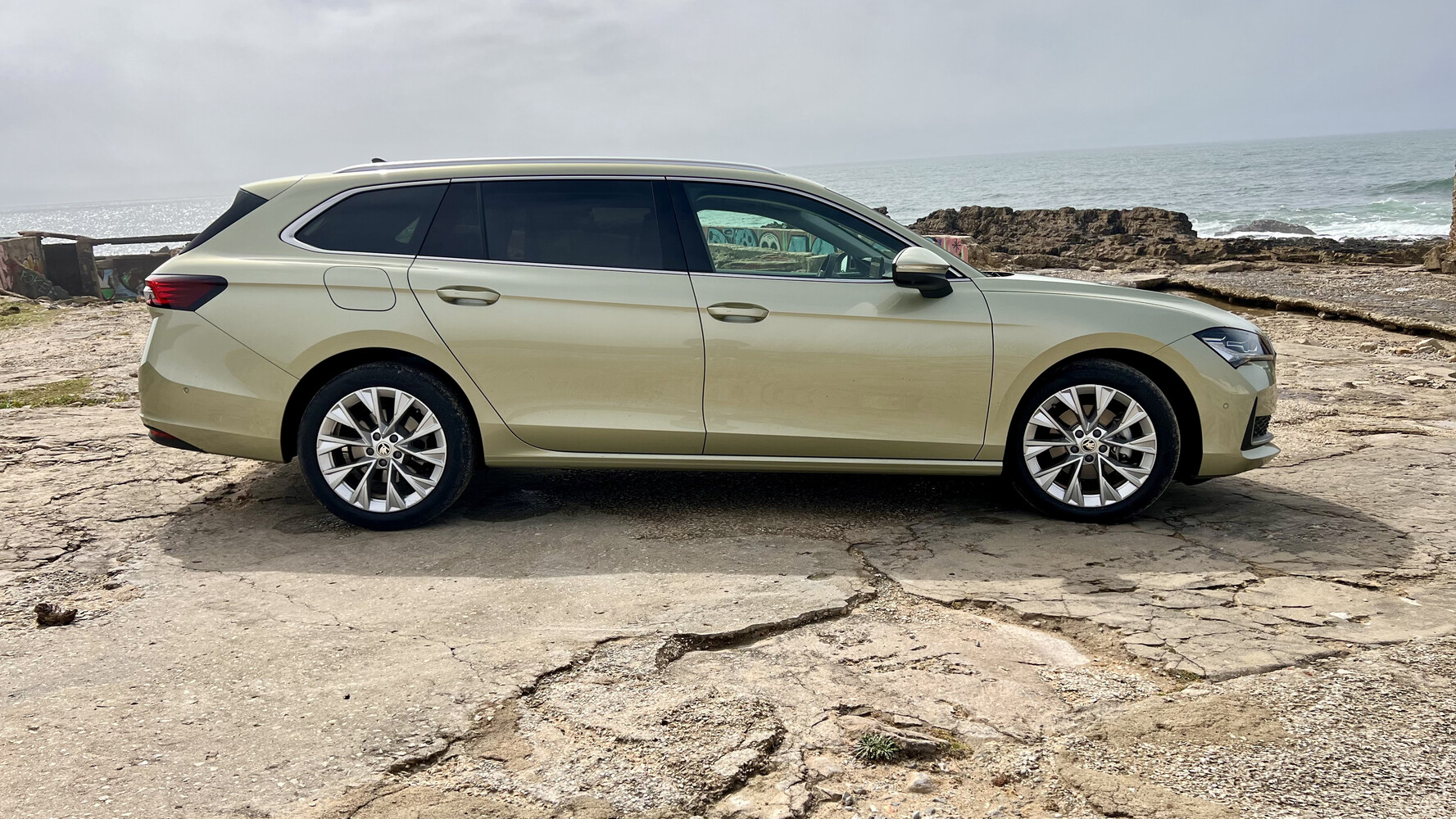 Skoda Superb Combi: Der neue Lieblings-Firmenwagen? | Autonotizen